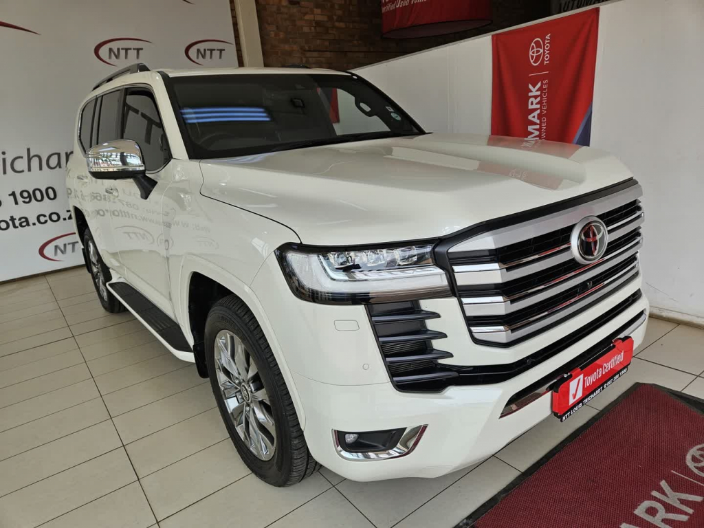Toyota Land Cruiser 300 V6 3.3D ZX for sale in Limpopo - Louis ...